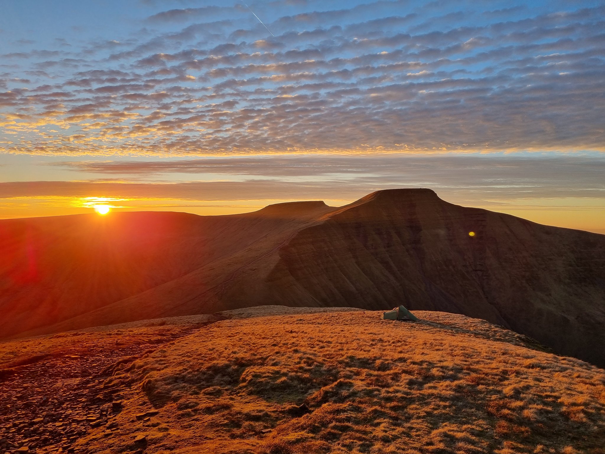 Best Walks in the Brecon Beacons | 11 Mapped Hiking ...